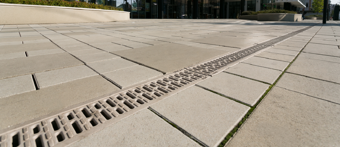 Rigole ACO Drain Monoblock PD, din beton cu polimeri, grătar ...